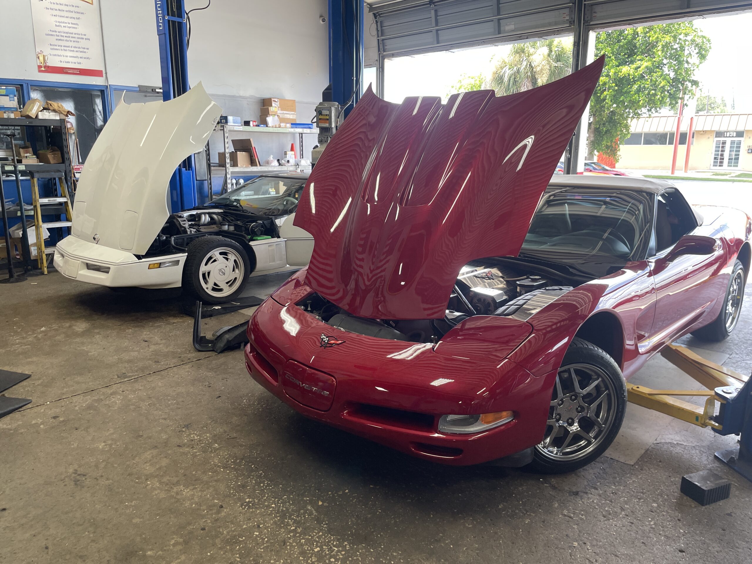Expert Corvette Auto Repair Shop Fort Myers - (239) 277-1004